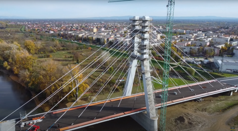 Orașul Satu Mare se pregătește de inaugurarea celui mai important pod ...
